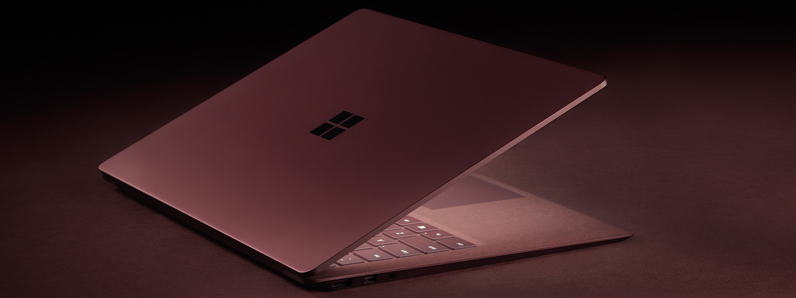 Microsoft Surface Laptop Announced - Benchmark Reviews @TechPlayboy